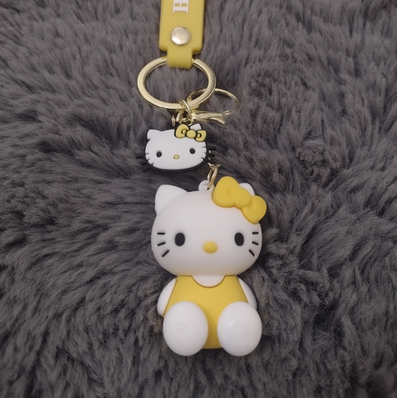 Hello Kitty | Accessories | Hello Kitty Yellow Keychain | Poshmark